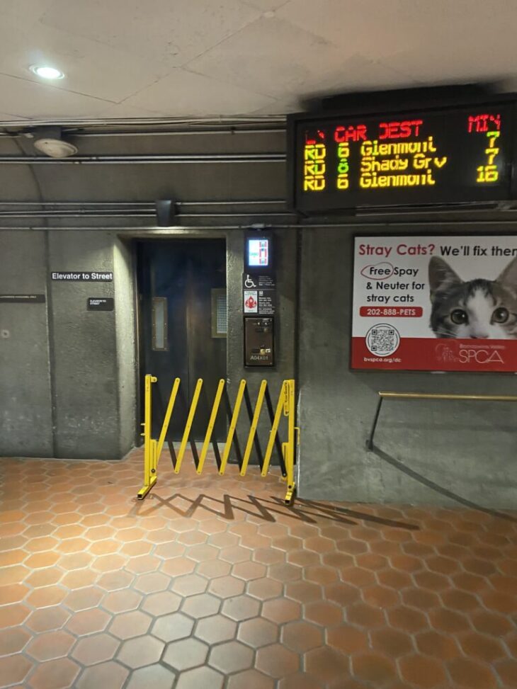 About that Woodely Park Elevator Arrival Screen – Welp – “Woodley Park ...